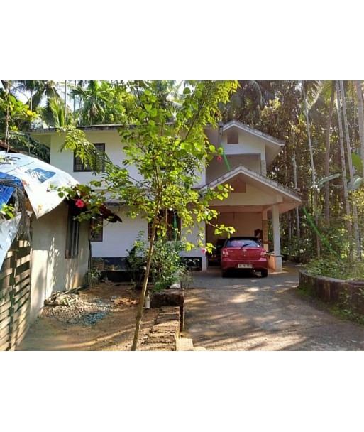 14 Cent Land with 4 BHK House Chathamangalam Calicut